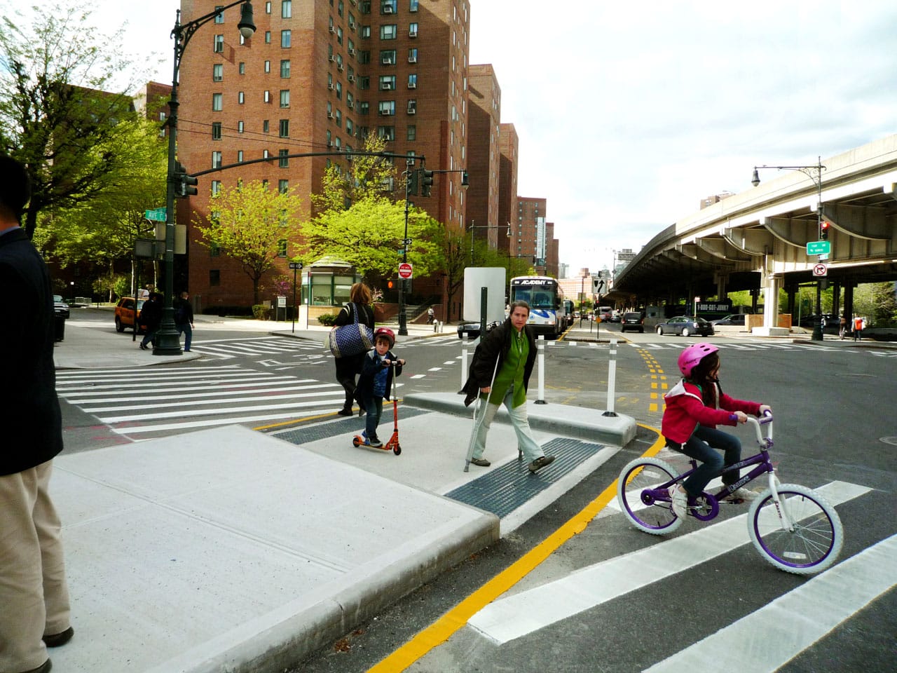 The Complete Streets Act is back - Smart Growth America